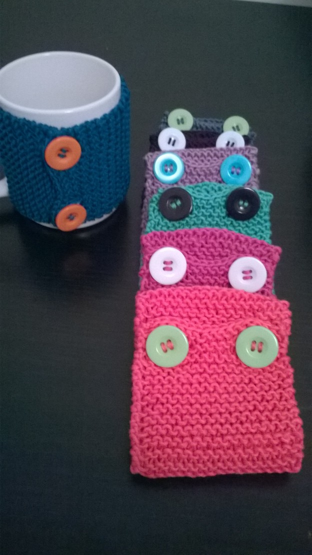 knitted Mug covers, free pattern - itremonelli